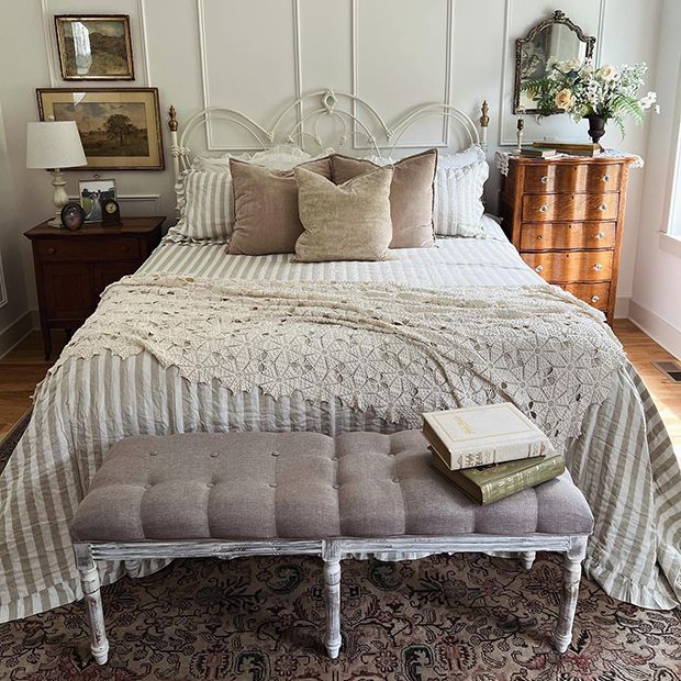Classic Country Stripe Ruffled Quilt | Antique Farmhouse