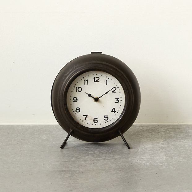 Classic Round Mantel Clock | Antique Farmhouse