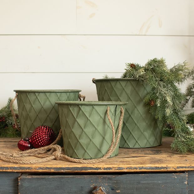 Diamond Pattern Hanging Metal Bucket Set of 3 | Antique Farmhouse