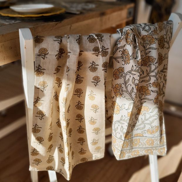Flowing Florals Block Print Tea Towel Set of 2 | Antique Farmhouse
