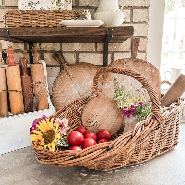 Handled Rattan Scoop Basket 24 Inch | Antique Farmhouse