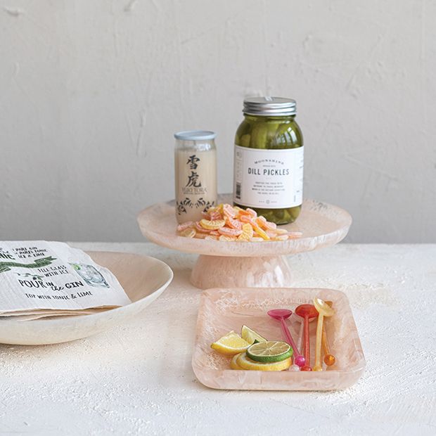 Marbled Round Pedestal Riser | Antique Farmhouse