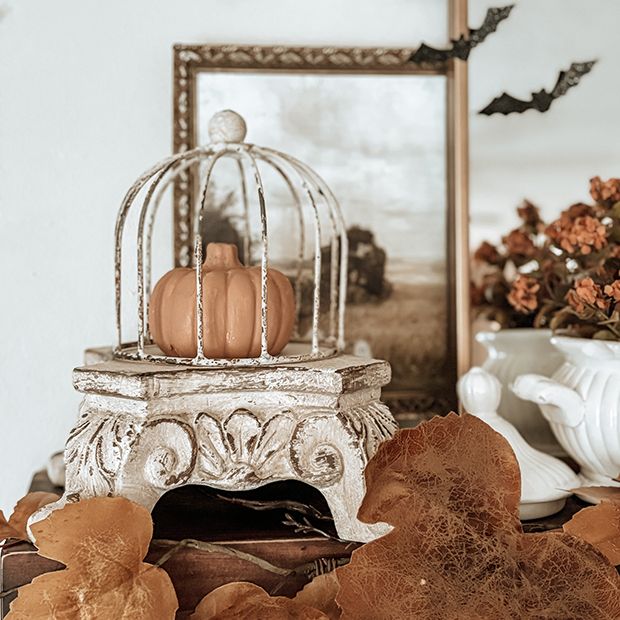 Ornate Pedestal Lamp Riser Antique Farmhouse