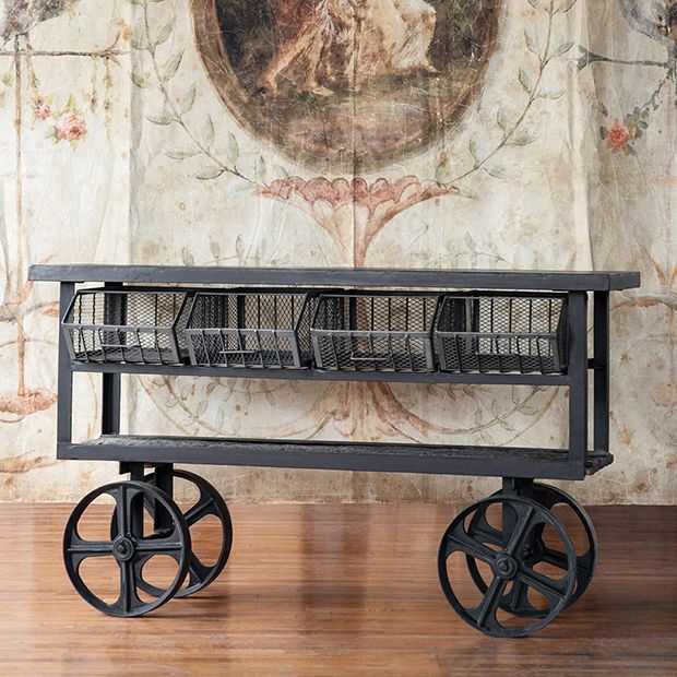 Peddler's Console Table With Baskets | Antique Farmhouse