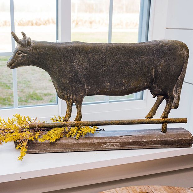 Primitive Rustic Tabletop Cow | Antique Farmhouse