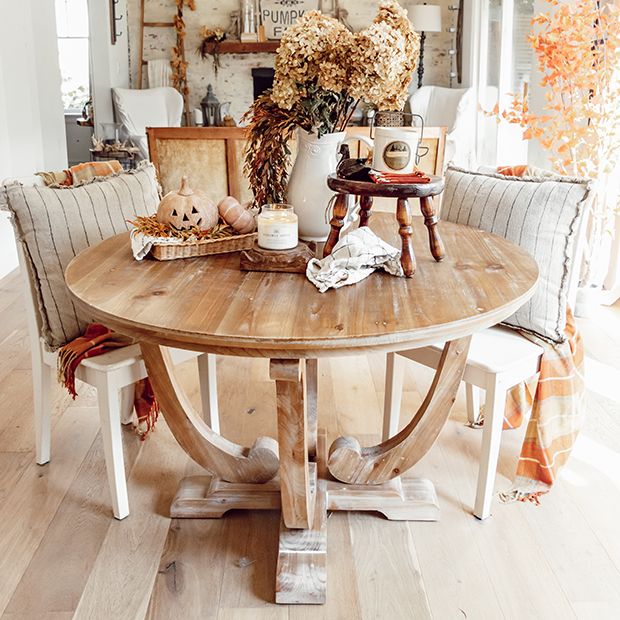 Rustic Cottage Round Dining Table | Antique Farmhouse