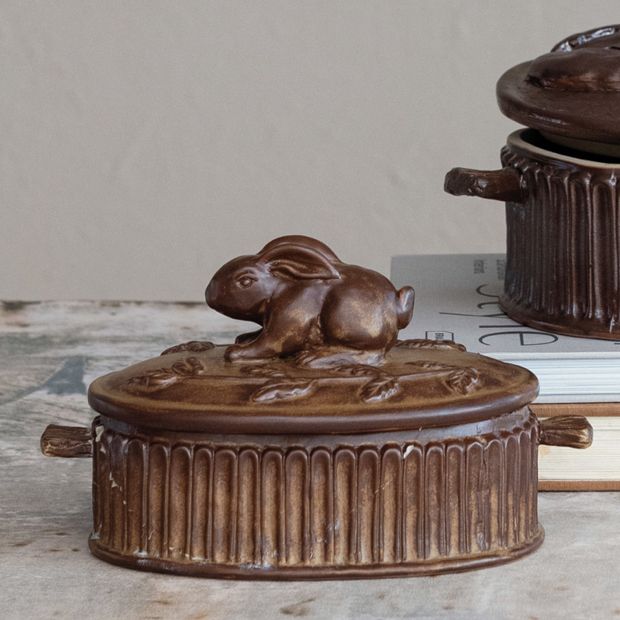 Rustic Stoneware Baker With Rabbit | Antique Farmhouse