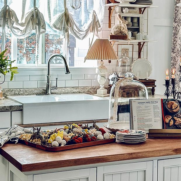 Vagabond House Hopping Bunny Wood Tray | Antique Farmhouse