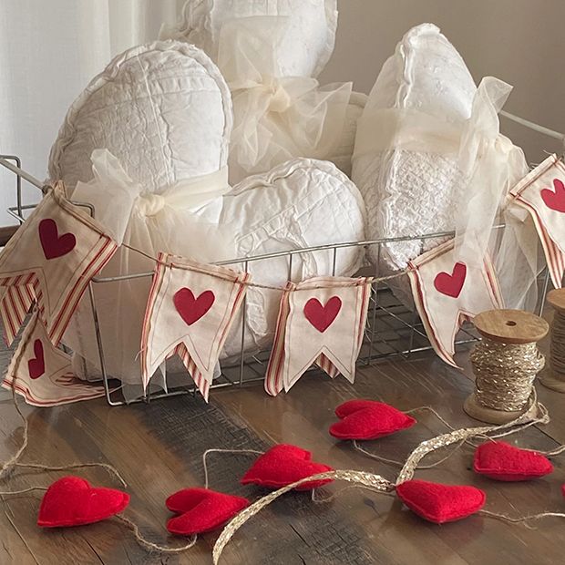 Valentine Hearts Pennant Banner | Antique Farmhouse