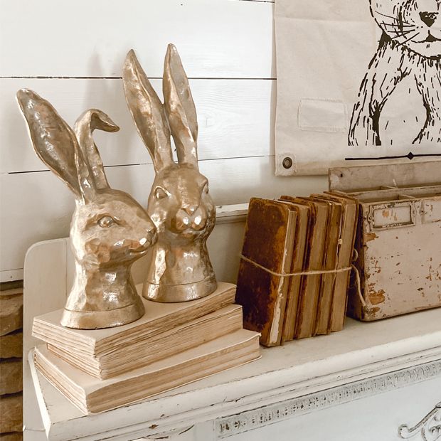 Weathered Gold Tone Rabbit Bust Statue | Antique Farmhouse