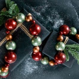 Rust Tones Festive Ball Garland | Antique Farmhouse