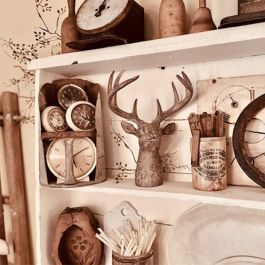 deer head shelf