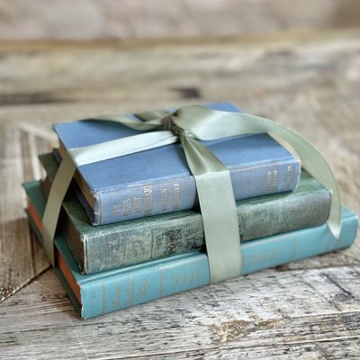 BRIDGERTON DECOR | Antique Farmhouse