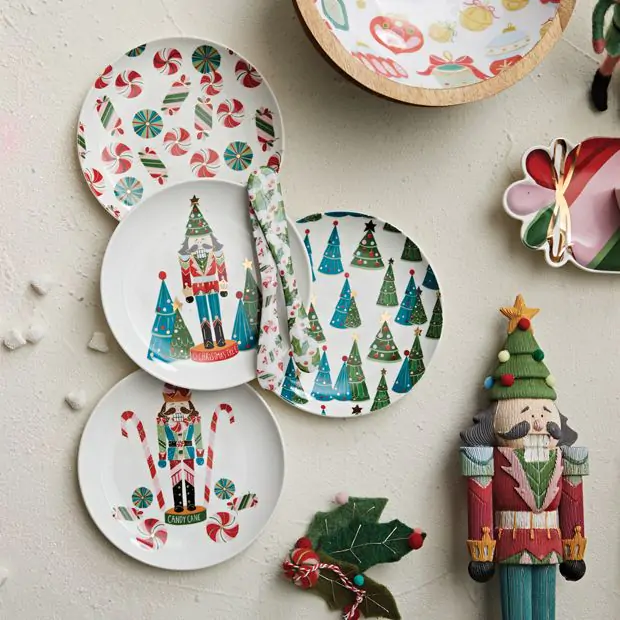 christmas nutcracker plates