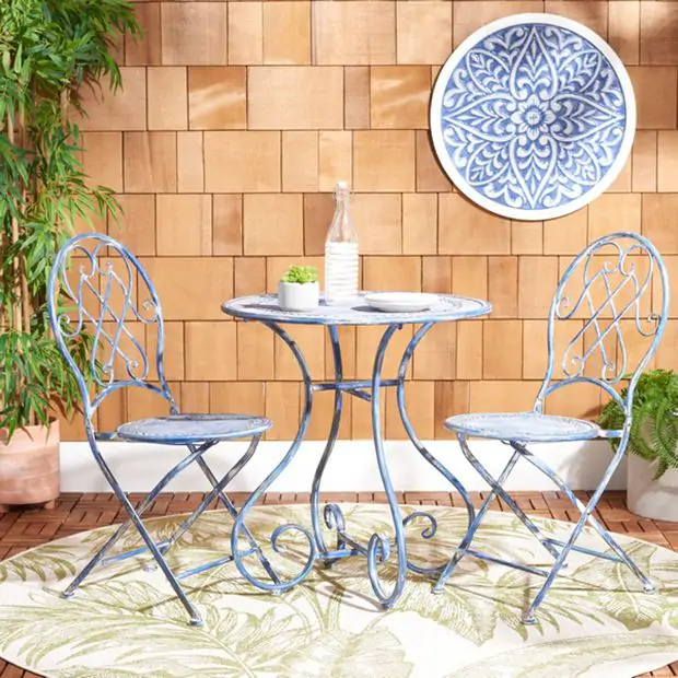 stylish bistro set