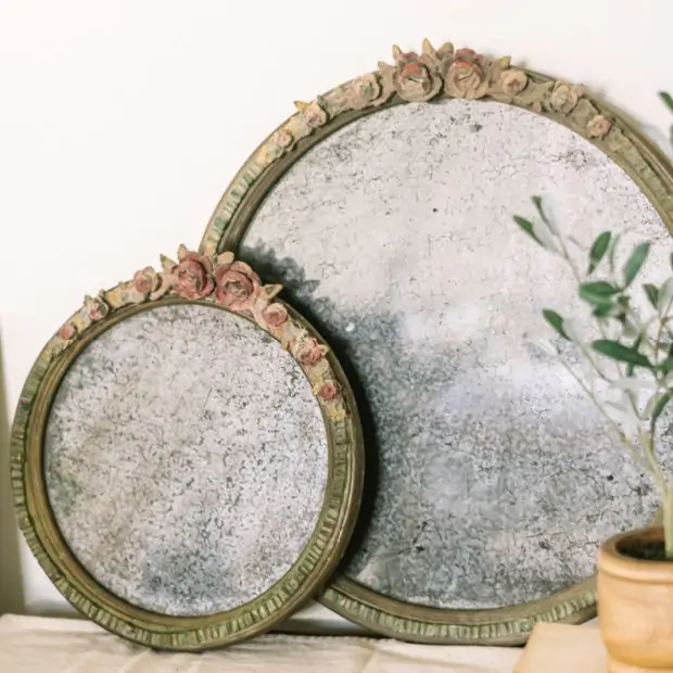 round mirror frame design