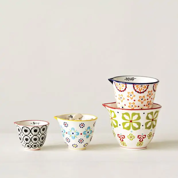 unique measuring cups