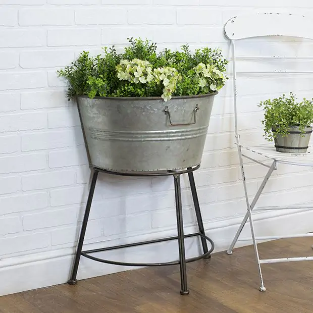 Galvanized Tub With Stand 20.5x20.5x21" Large Perryman Galvanized Tub