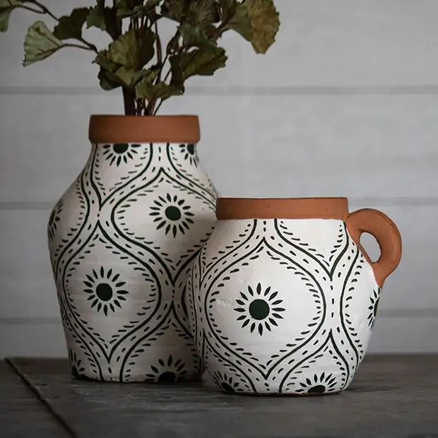 pattern vase