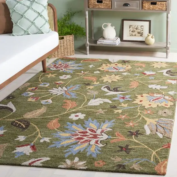 green patterned rug