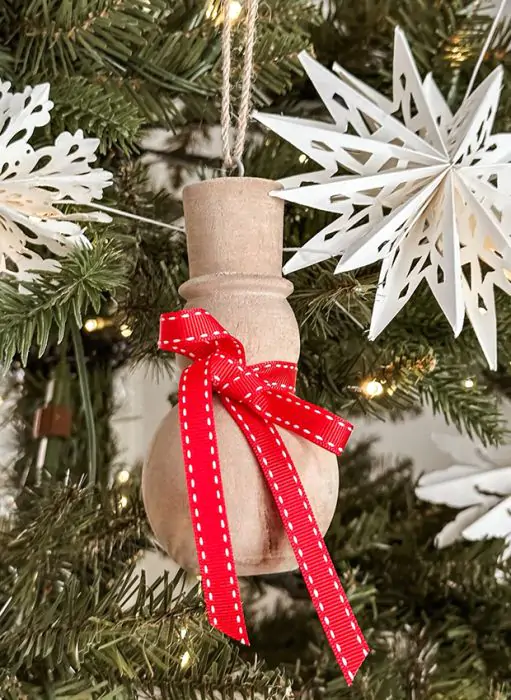 simple ornaments set