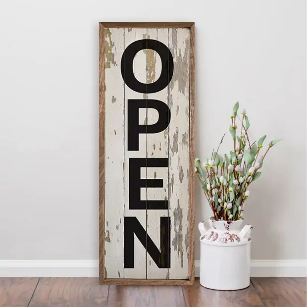 vertical open sign